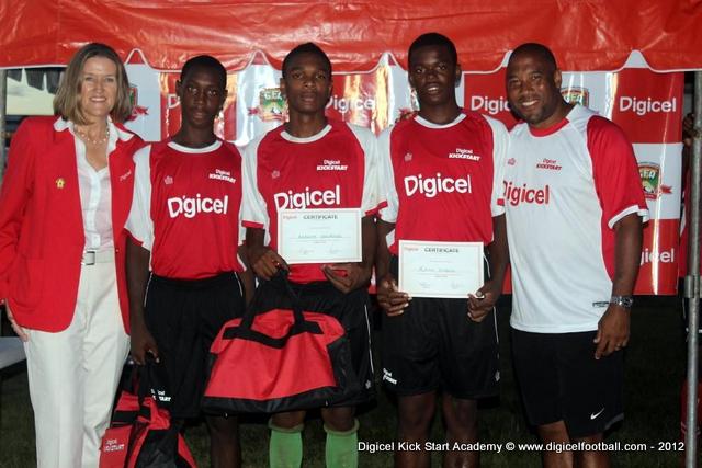DIGICEL KICK START CLINICS DEVELOPING CARIBBEAN’S FOOTBALLERS | The ...