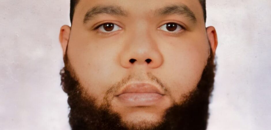 Caleb Dros, representative of St Martin writers, “Oualichi: Land of Oma ...